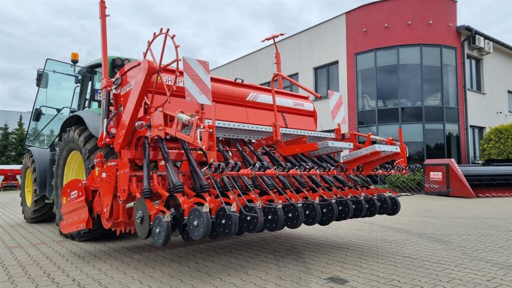 Maschio Gaspardo Dama superstructure seeder. | LUPUS